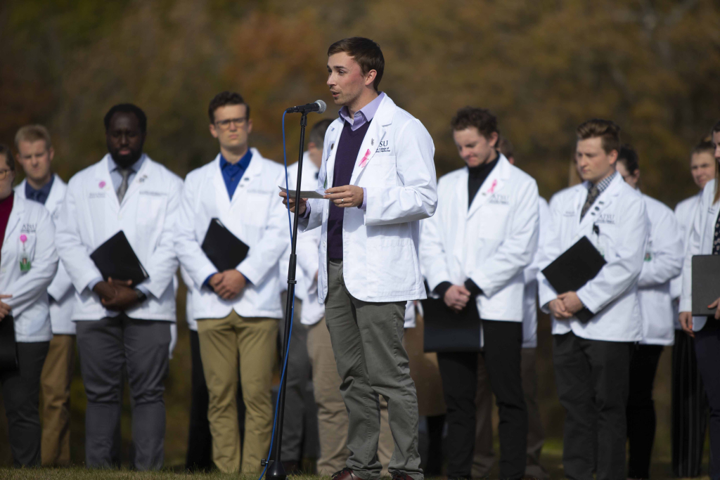 ATSU News | ATSU students honor those who donated their body to University