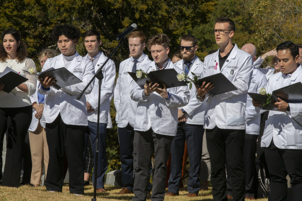 ATSU News | ATSU students, faculty, staff give thanks during annual ...